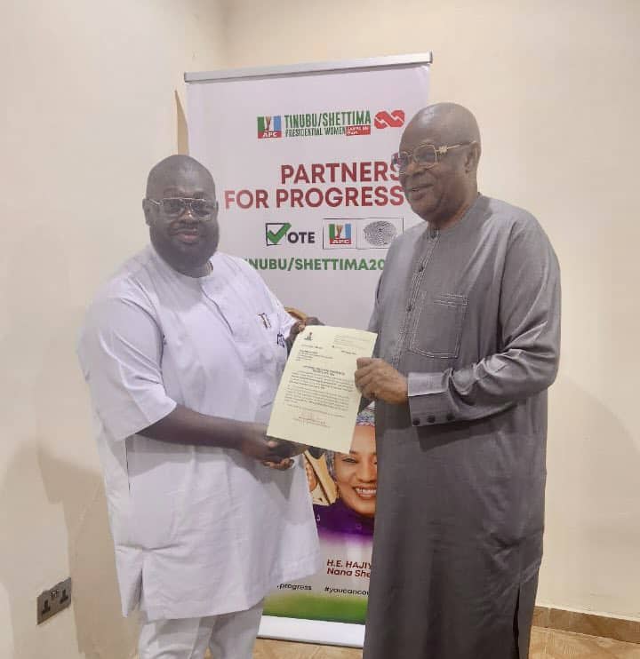 The newly appointed Chairman of NSITF Hon. Sola Olofin recognizes Hon ...