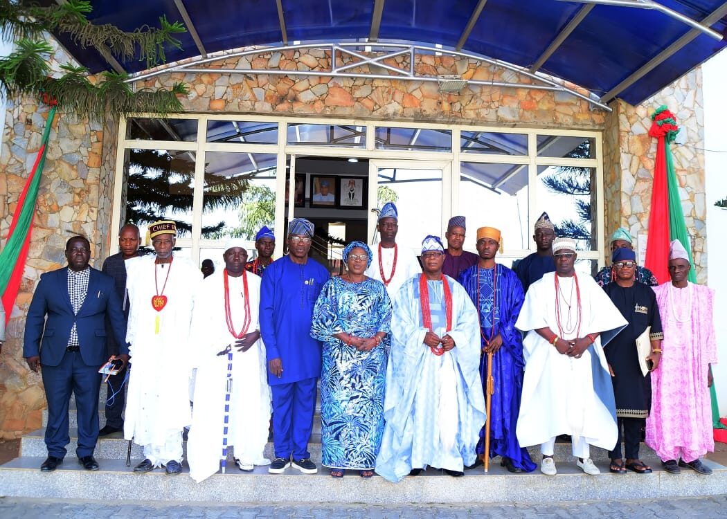 Ekiti Govt Mediates To Save Elepe of Epe, Oba Williams Adesoye From ...